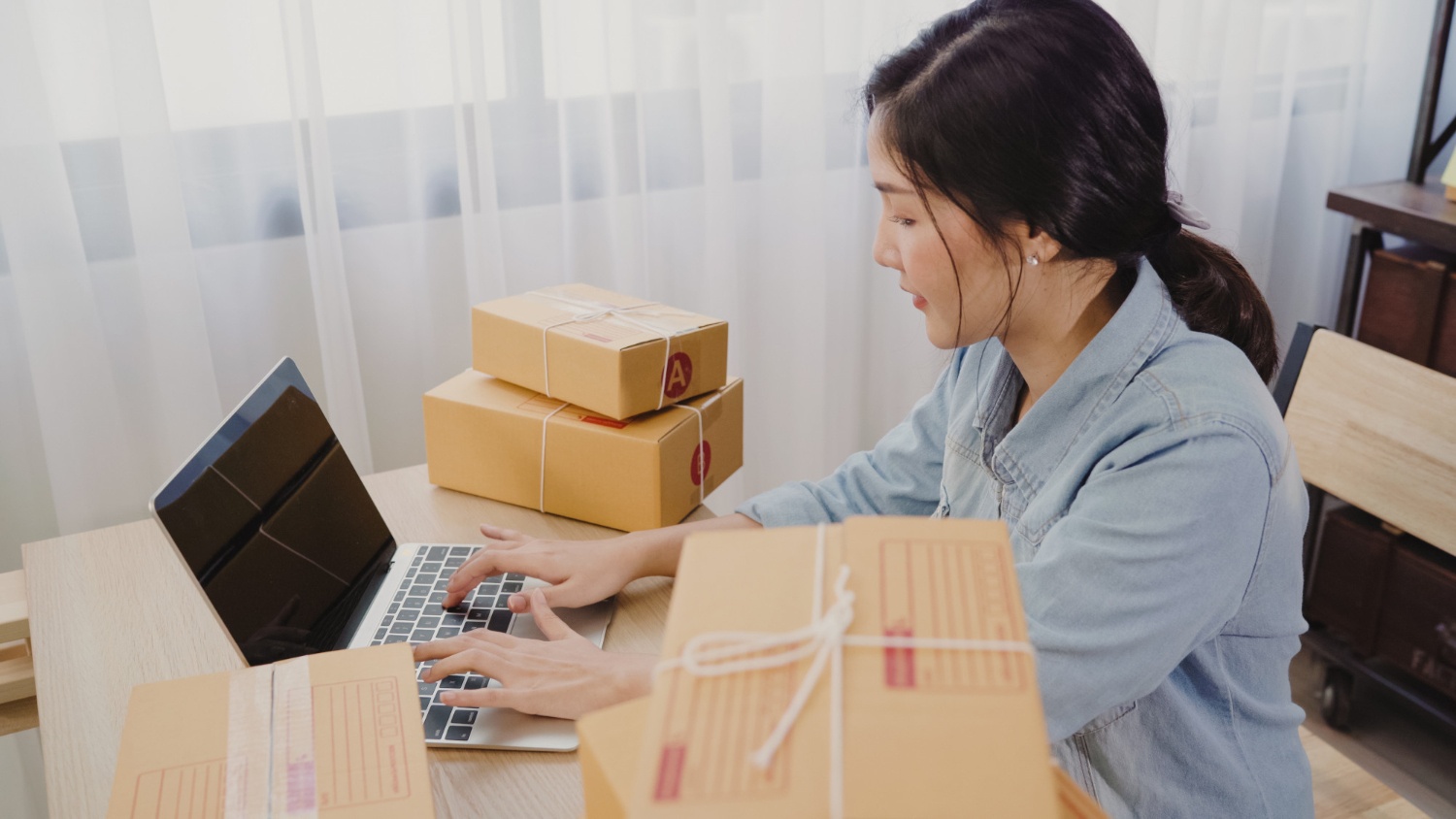 Apa itu Dropship? Ini Prospek Kerja Dropshipper yang Menguntungkan ...