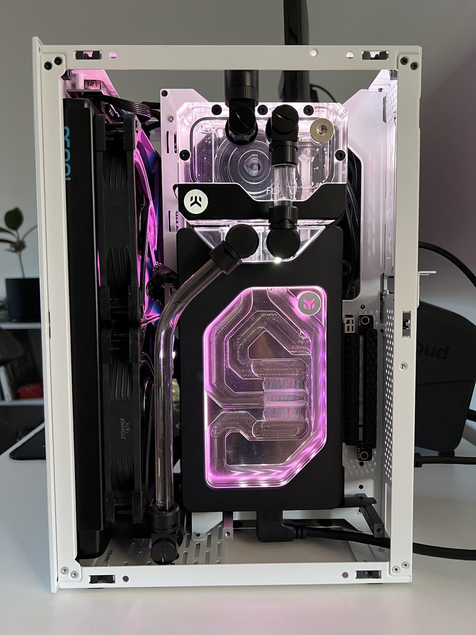 AMD 5900x, Nvidia 3090 FE, Meshilicious Ssupd Custom Water Loop Build ...