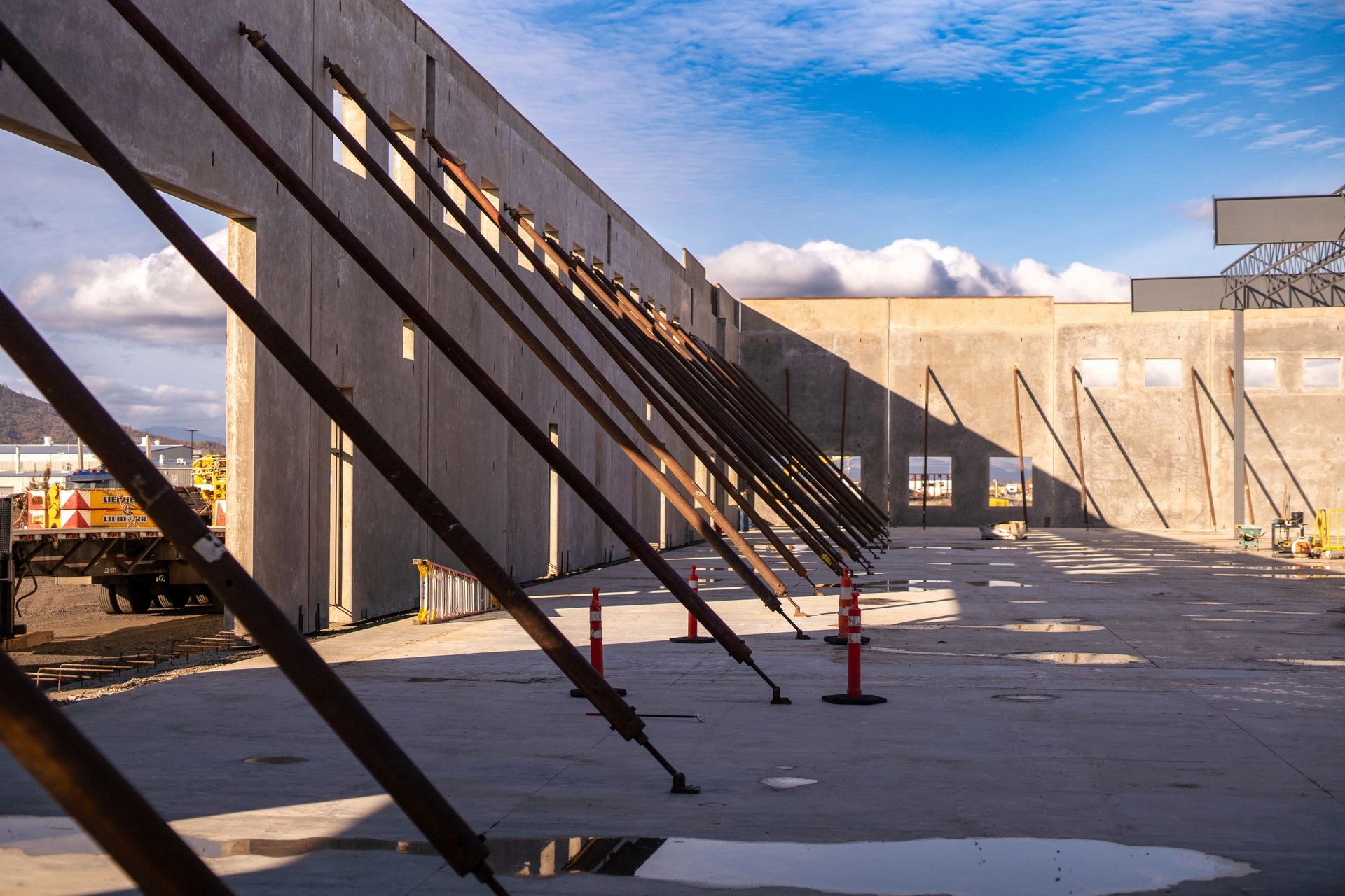 Tilt Wall Bracing Concrete Construction