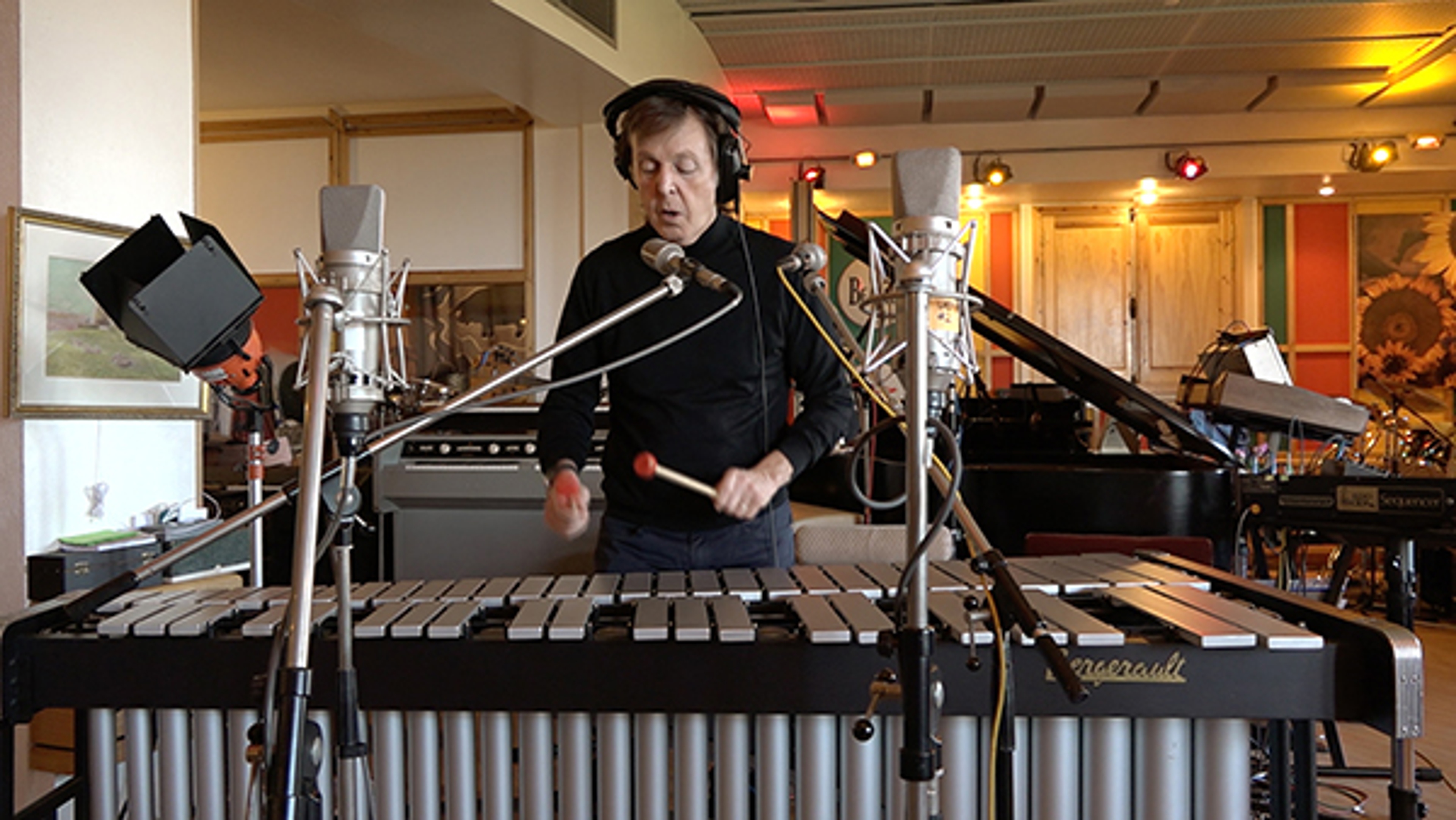 Paul McCartney | News | Paul Writes New Music For Skype "Love Mojis"