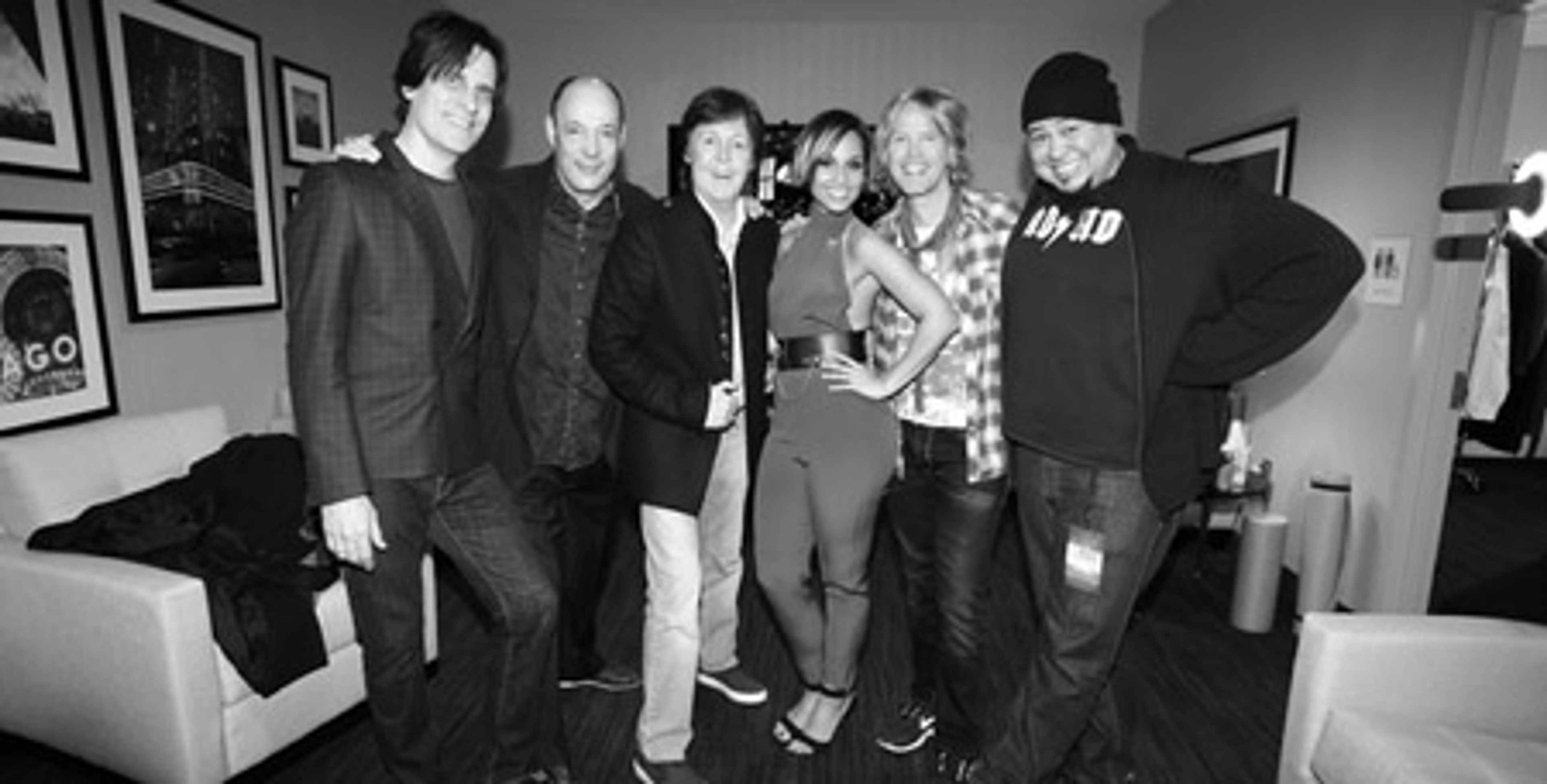 Paul McCartney | News | 12-12-12 Backstage: Photo Collection
