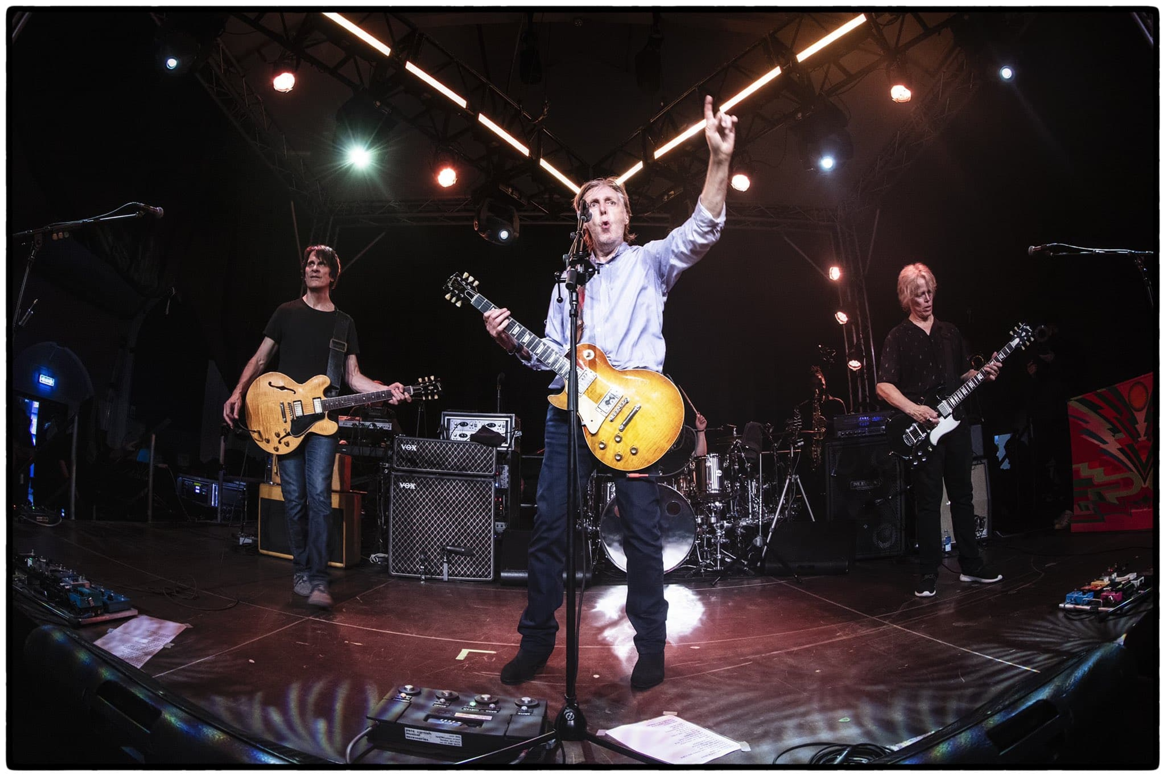 Paul McCartney | News | Paul rocks the Pyramid Stage at Glastonbury