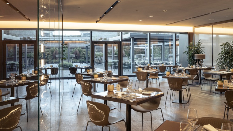 Move Hotels | Stay In Motion