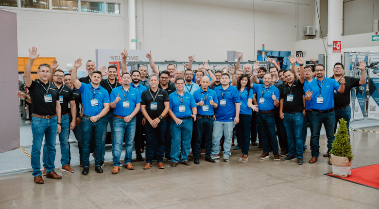 WireTech Expo: Komax wins the UNMEXAR award | Komax