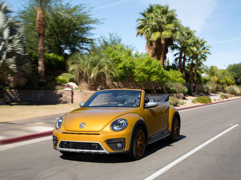 10 Best Cars for the Beach | Autoweb