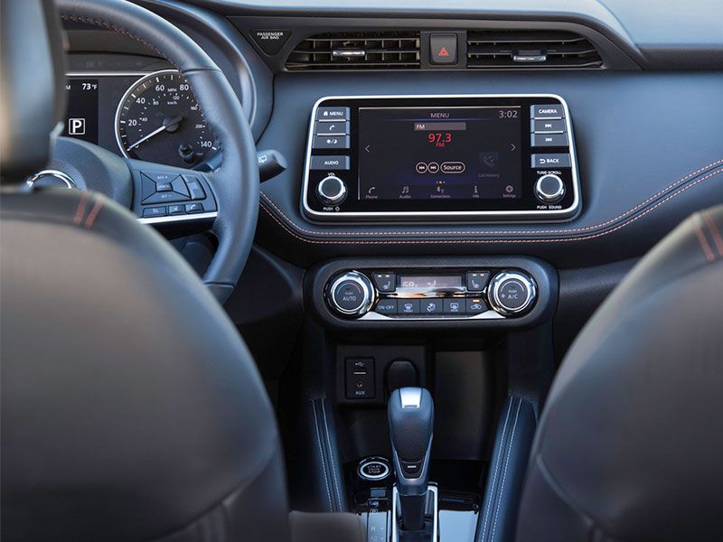 10 Things You Need to Know About the 2018 Nissan Kicks | Autoweb