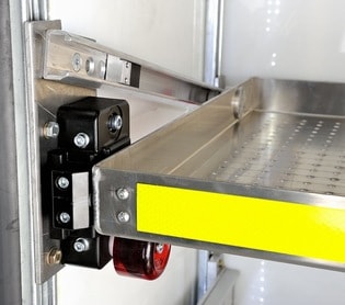 Slide with Tilt Down Drawer System | Accuride Europe