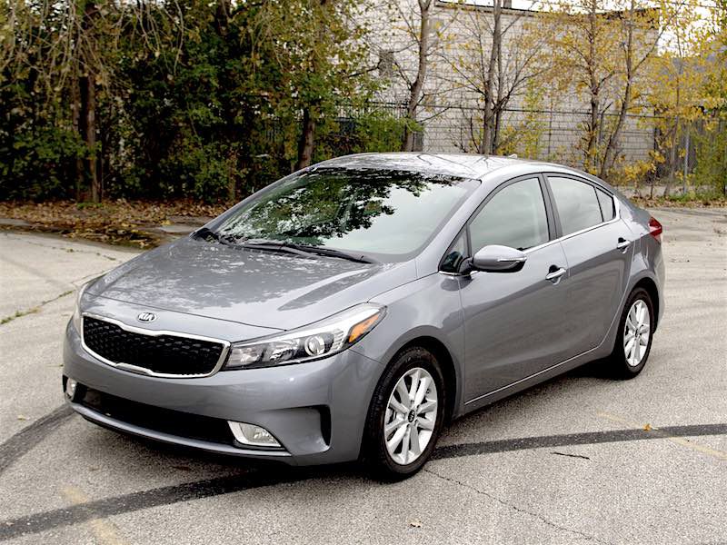 2017 Kia Forte Road Test and Review | Autobytel