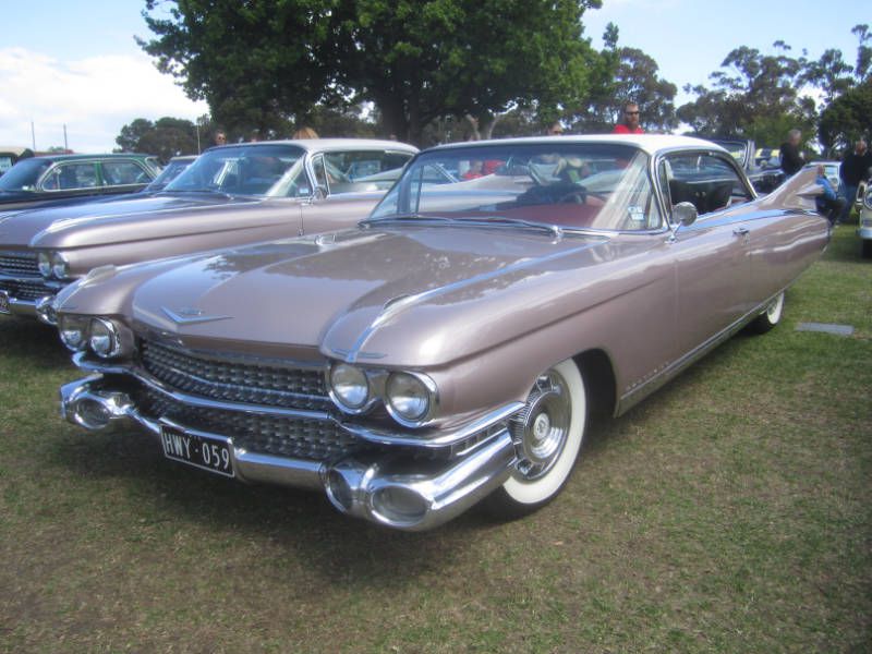10 of the Most Iconic American Cars | Autoweb
