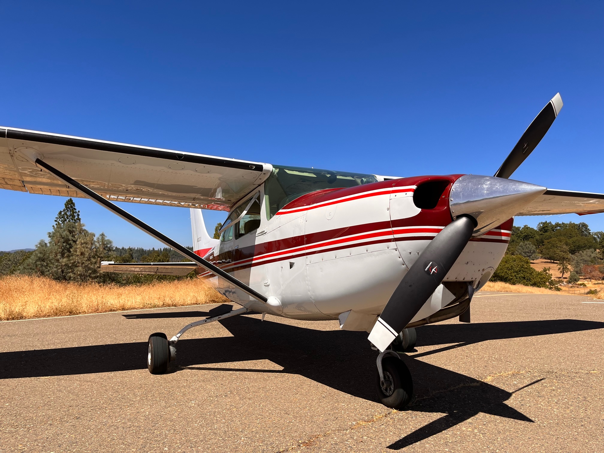 1980 Cessna 182 Turbo RG Skylane II. $195,500 (Here at Placerville) N2625S