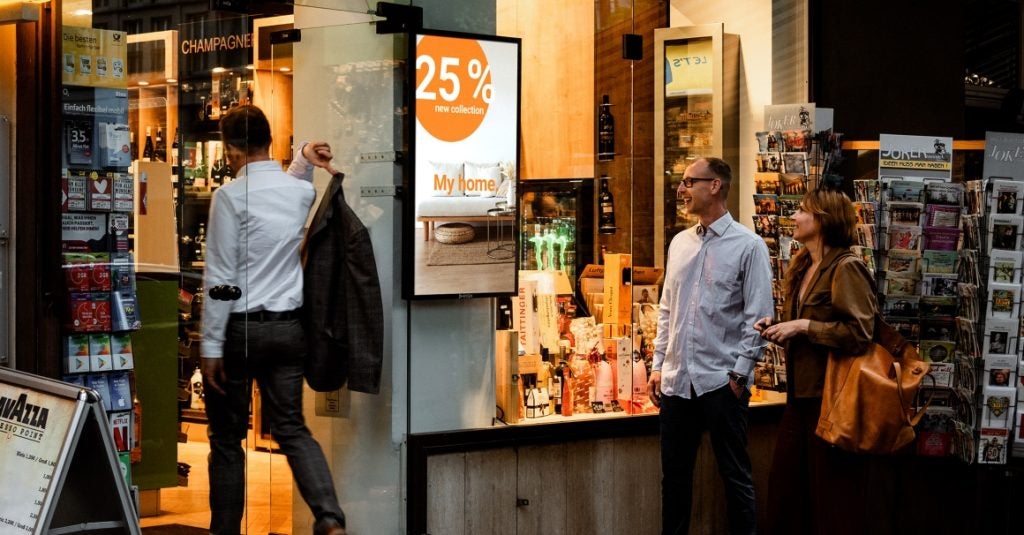 Wie DOOH-Startup Hygh die Außenwerbung ins 9:16-Zeitalter führen will