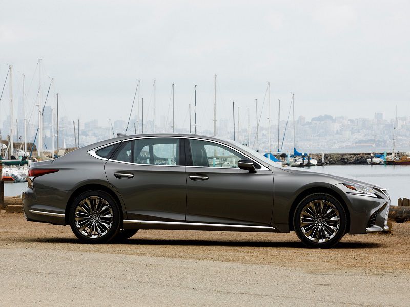 2019 Lexus LS 500 Road Test and Review | Autoweb