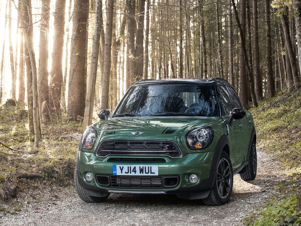 2015 MINI Cooper Countryman Road Test & Review | Autobytel