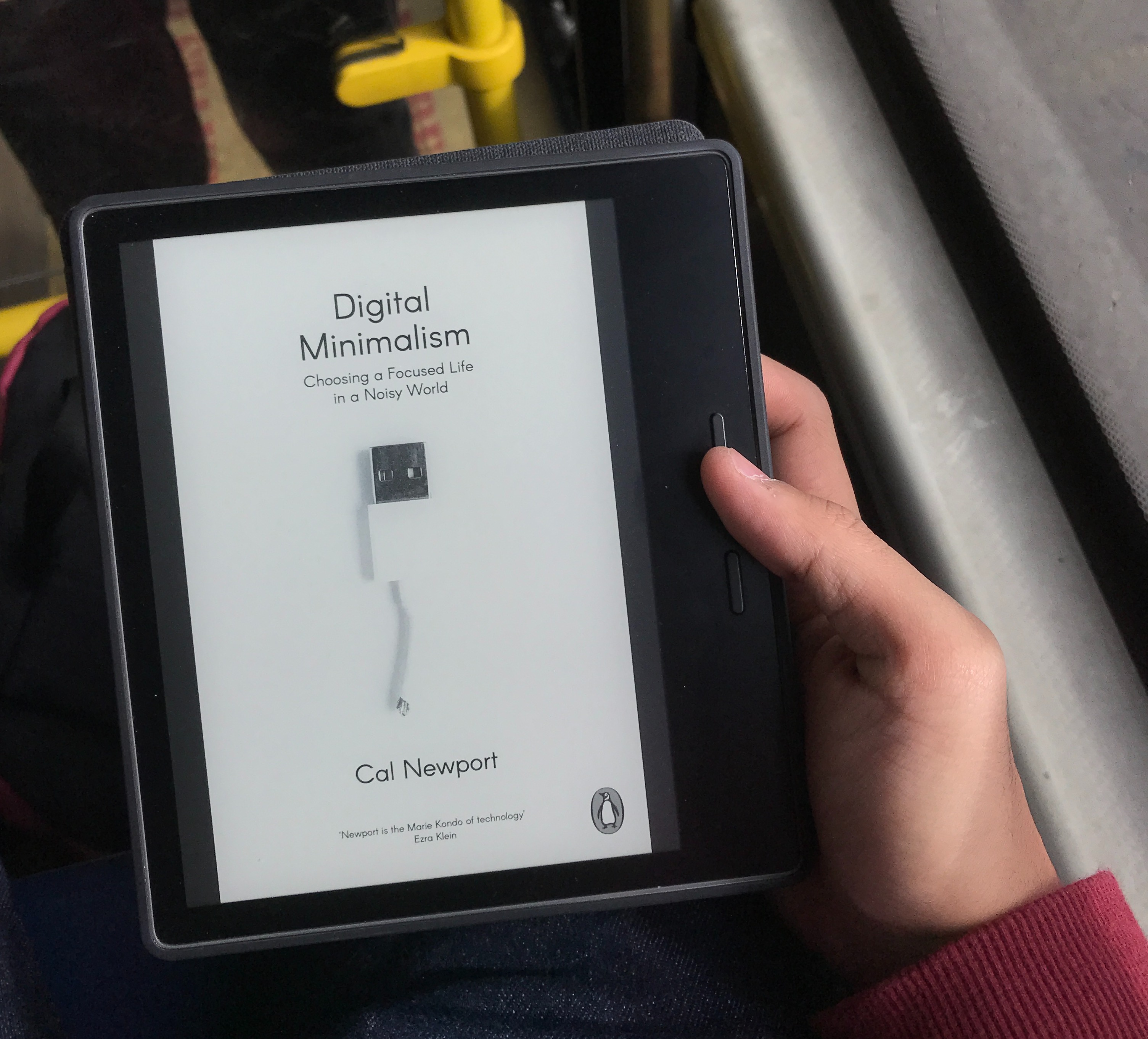 Digital Minimalism: Decluttering Our Digital Life / gumrindelwald Digital Minimalism: Decluttering Our Digital Life / gumrindelwald