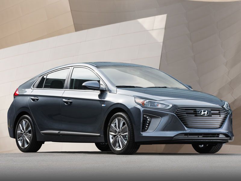 10 Best Compact Hybrid Cars | Autoweb