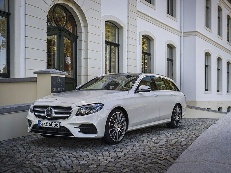 10 Spacious Family Cars | Autoweb