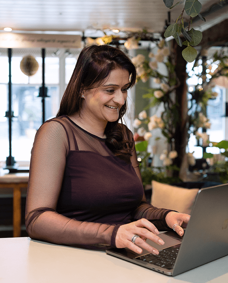 Medical Spa Software: HIPAA, Booking, EMR | Vagaro